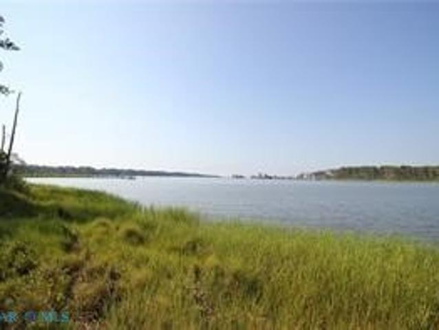 004 Creekside Ln, North, VA 23128