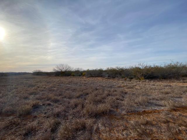 004 Ranch Rd