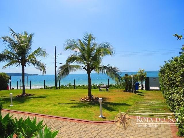 007 Cobertura com piscina acesso privado ao Mar para 7 pessoas, Villa Luna