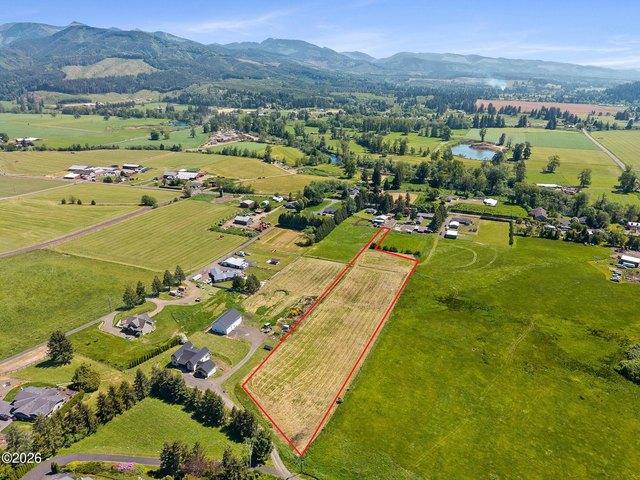 00802 Trask River Rd, Tillamook, OR 97141
