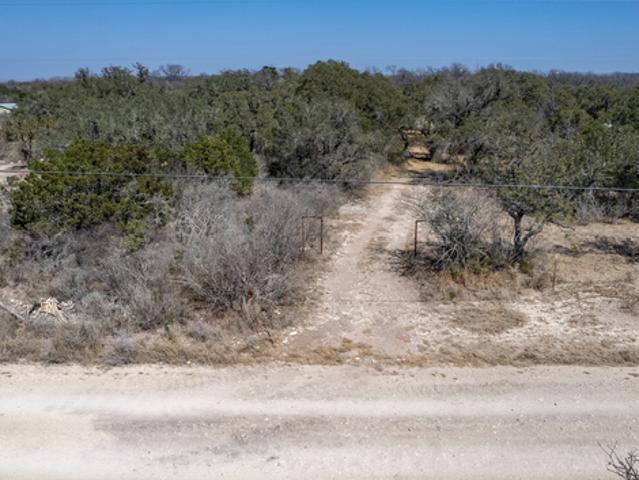 00 W Private Road 2415