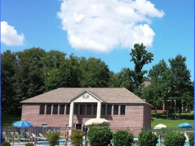 00 Walnut View