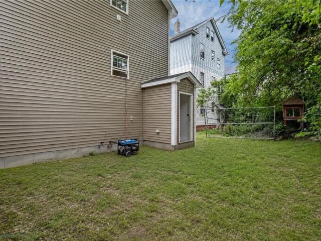 00 Camden Avenue
