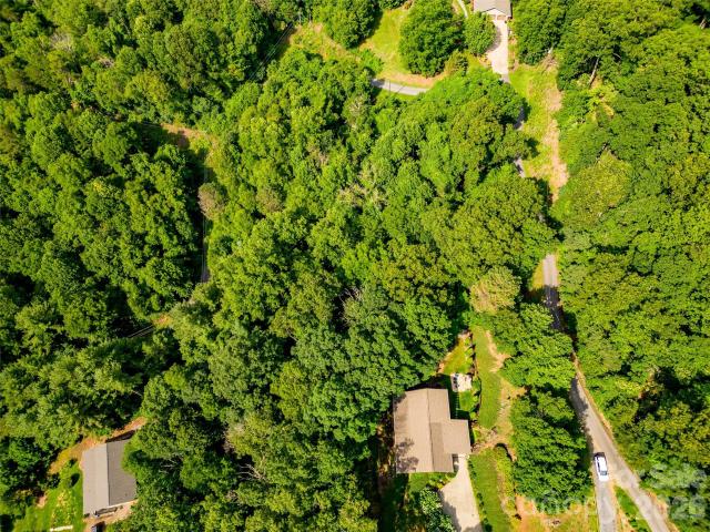 00 Cobblestone Drive # 32