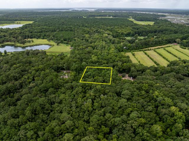 00 Corbetts Alley Lot 14