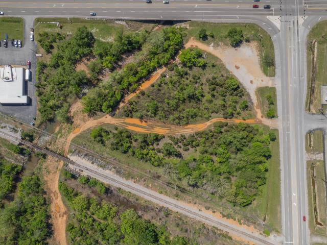 00 E Newman Road