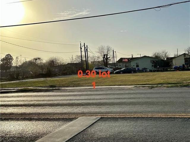 00 gregory & 1st street