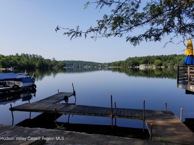 00 Horseshoe Lake Road