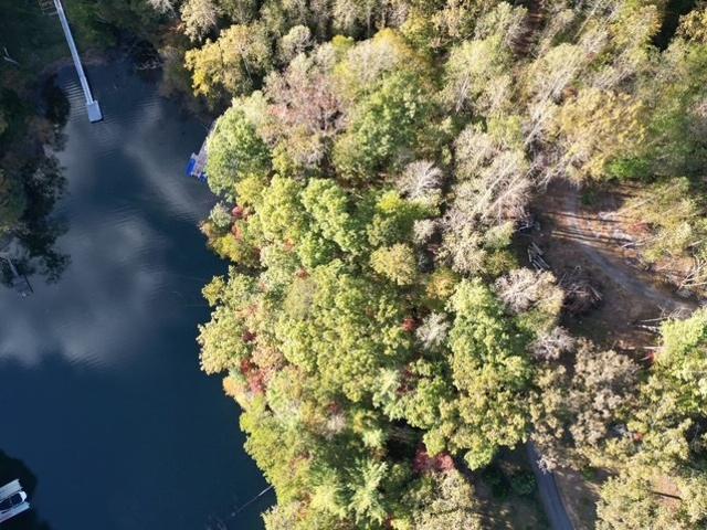 00 Lakeside Terrace