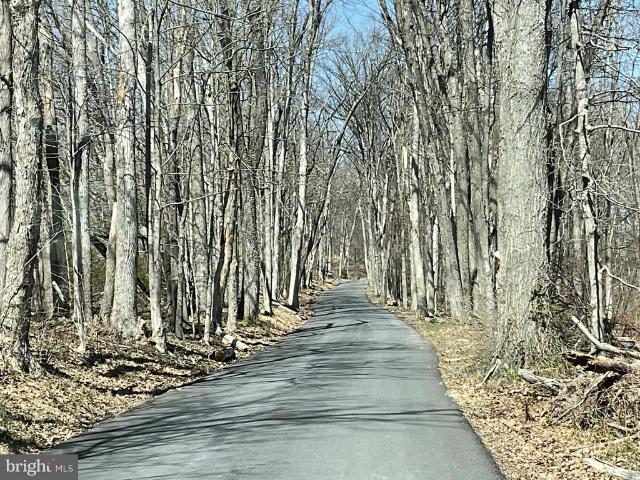 00 Lonely Road