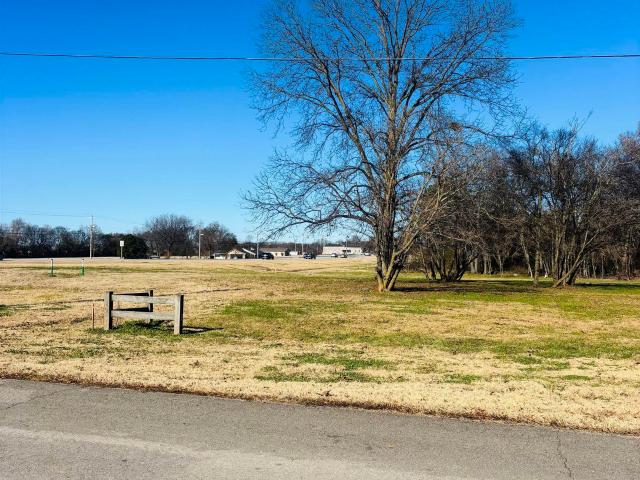 00 Lonnie Dr