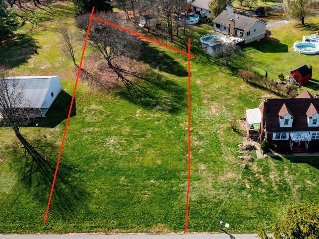 00 Lot Tuscarawas Road
