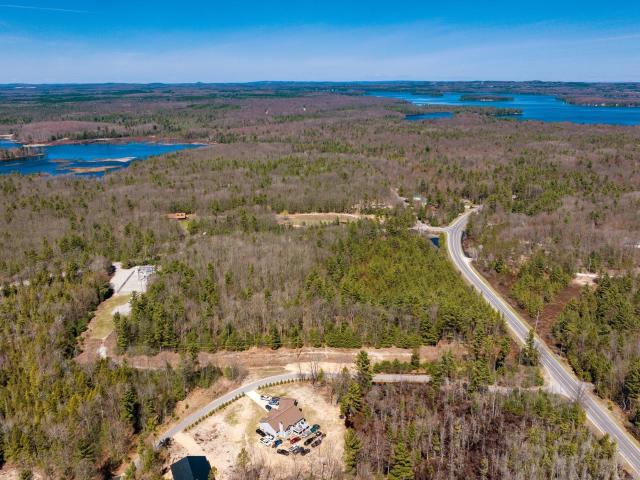 2 Mud Lake Road