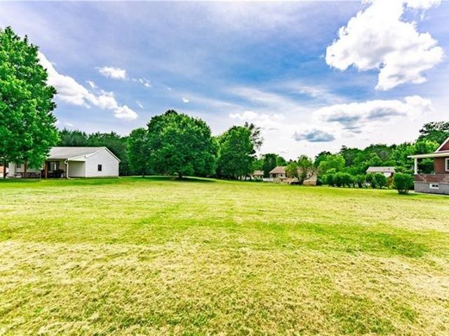 00 Rd Lot Tuscarawas, Beaver, PA 15009