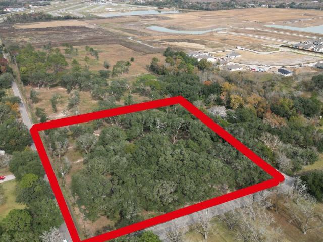 00 Runneburg Road