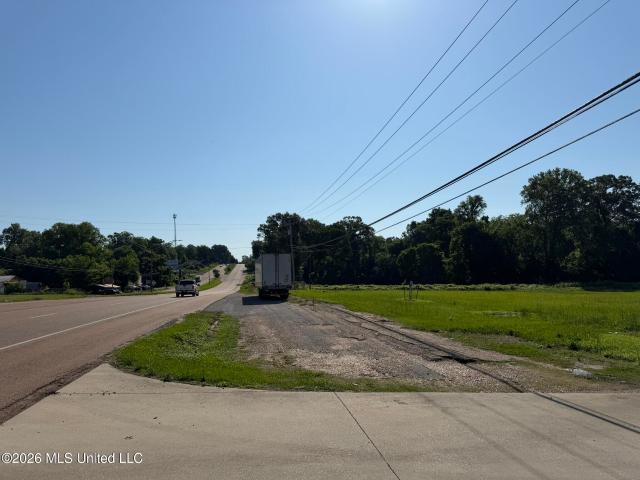00 S Highway 61
