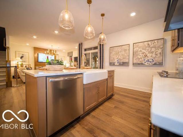 00 Sweetwater Drive