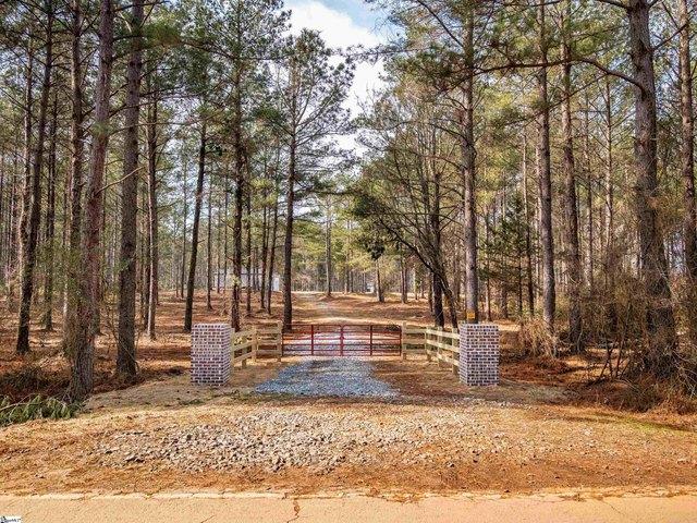 011 Mill Pine Rd, Liberty, SC 29657