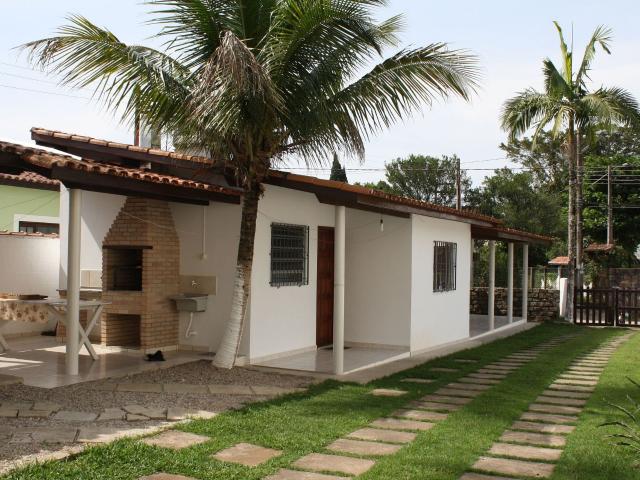 0128.01 Maranduba Casa 2 Dormitórios 08 Pessoas 150M Do Mar