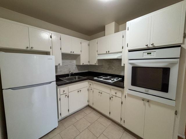 015 1 Bedroom Apartment for Rent at 1015 Lincoln Way, San Francisco, CA 94122 Inner Sunset