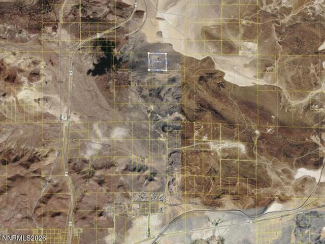 015 221 0 Nw4 Ne 4 Unit 015 221, Silver Springs, NV 89429