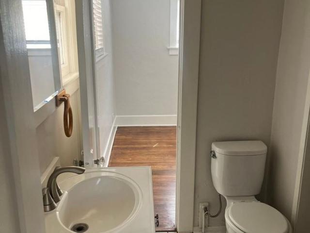 0194 1 Bedroom Apartment for Rent at 4438 Park Blvd, San Diego, CA 92116 University Heights