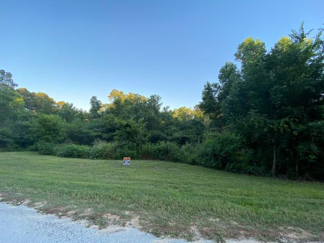 01 White Oak Drive