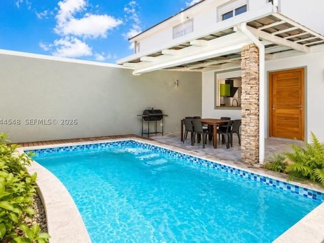 01 Calle Mariano Vanderhorst, Las Terrenas, FL 32000