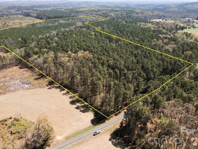 01 Collins Mountain Rd, Chapel Hill, NC 27516