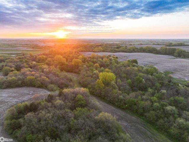 01 County Road S63, Melrose, IA 52569