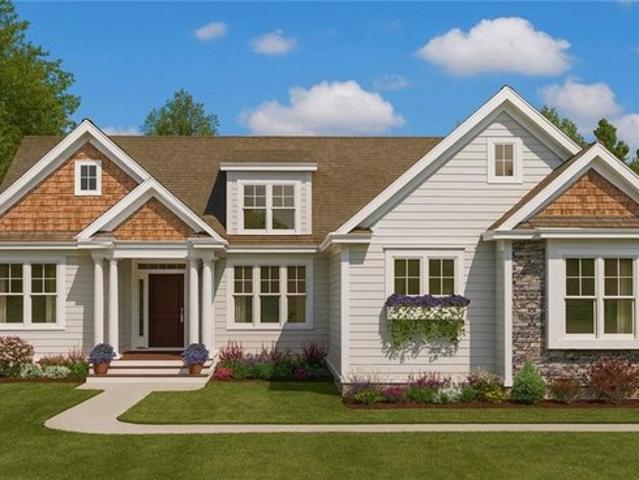 01 Crosswinds Dr, Charlestown, RI 02813