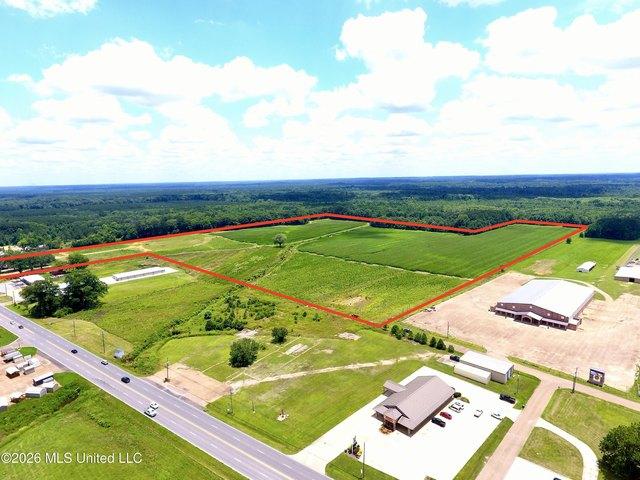 01 E Main St, Carthage, MS 39051