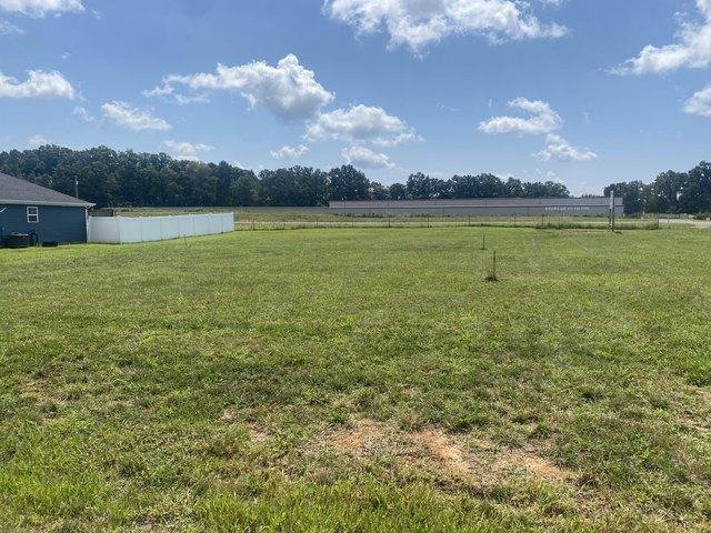 01 Fieldstone Cir, Cadiz, KY 42211