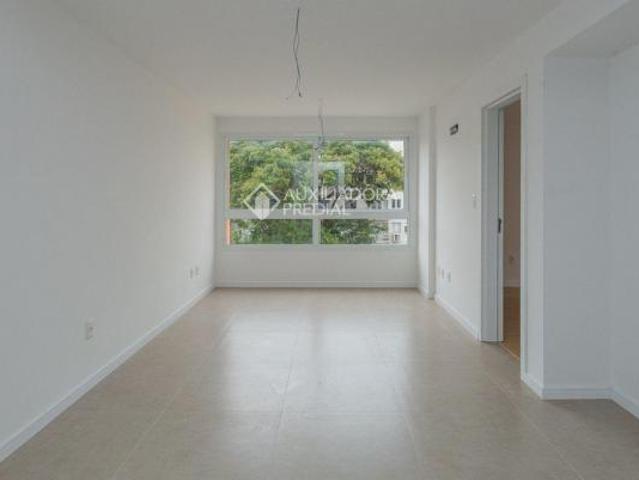 01 QUARTO COM LAVABO, SUÍTE. CHURRASQUEIRA, GARAGEM, ELEVADOR E INFRA