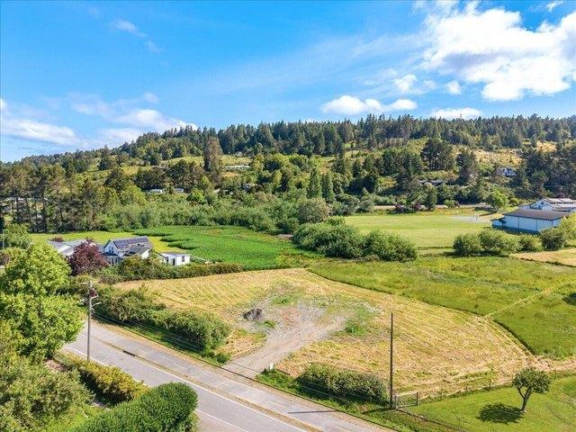 01 Railroad Ave, Blue Lake, CA 95525