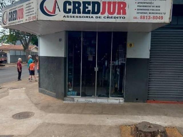 01 SALÃO C/02 PORTAS COMERCIAIS + BWC INDEPENDENTE01 SALA DE ESTAR03 QUARTOS01 BWC SOCIAL01 COZINHA