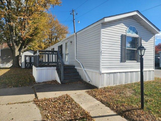 021 Terrace Acres Pkwy Unit 21, Michigan City, IN 46360
