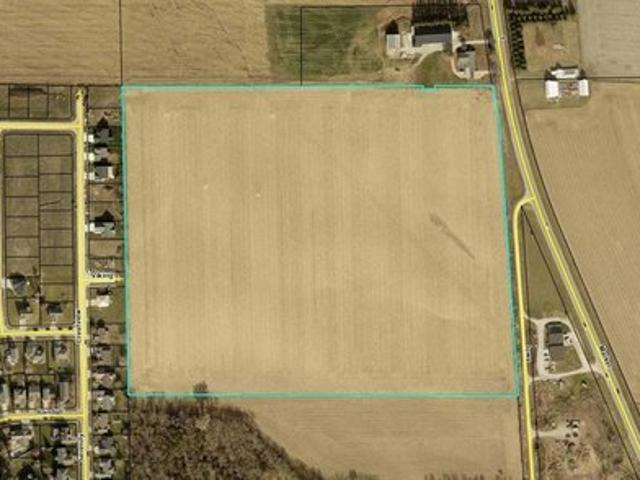 N Market St, Solon, IA 52333
