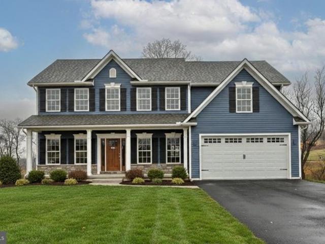 026 Starlight Ln, Lebanon, PA 17046