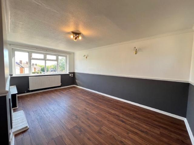 02 Bed Flat*Bangor Close*Northolt*UB5