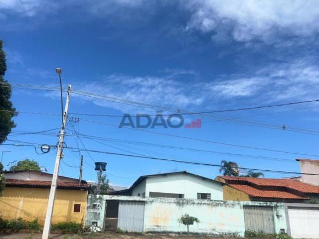 02 Casas valor apenas de 1 lote Lado Setor Bueno Casa de Rua com 4 Quarto s por R$ 468000.00 no s