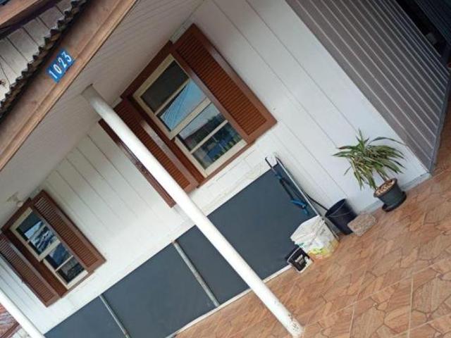 02 Casas Jardim Menino Deus Quatro Barras