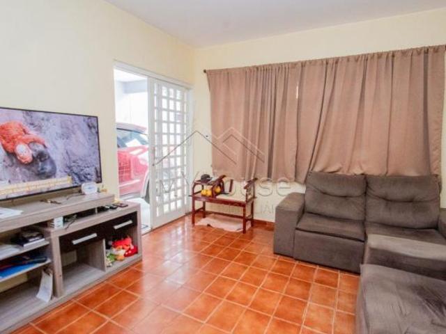 02 CASAS NO LOTE ACEITA TROCA QND 11
