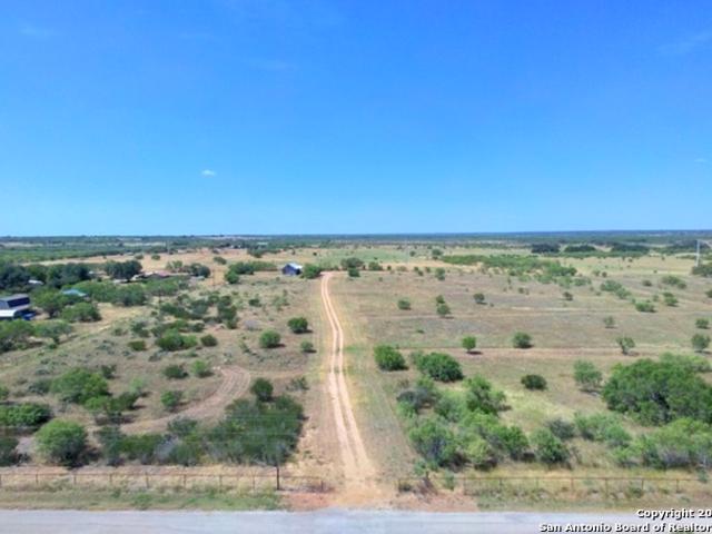 02 Hillcrest Dr