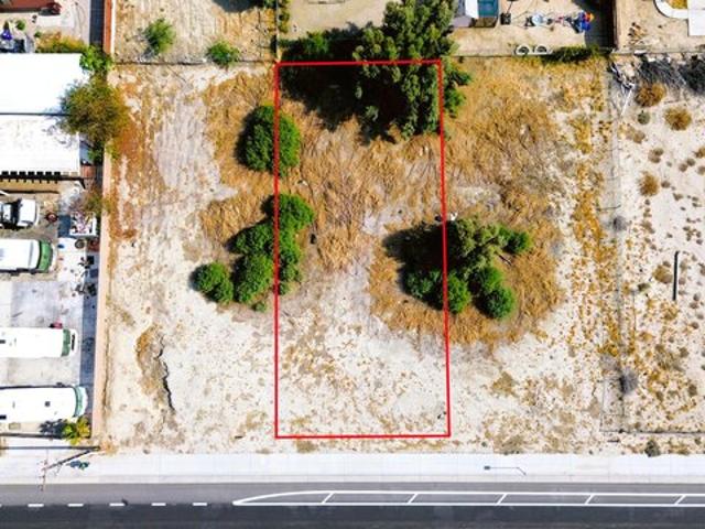 02 Ramon Rd, Thousand Palms, CA 92276