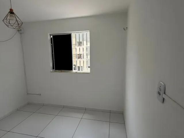 032 Anúncio de Venda – Apartamento no Condomínio Ipê Vendo Apartamento no Condomínio Ipê Aproveite