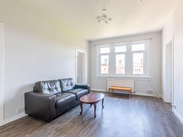 0376L Learmonth Avenue, Edinburgh. 3 bed flat to rent £1,495 pcm £345 pw