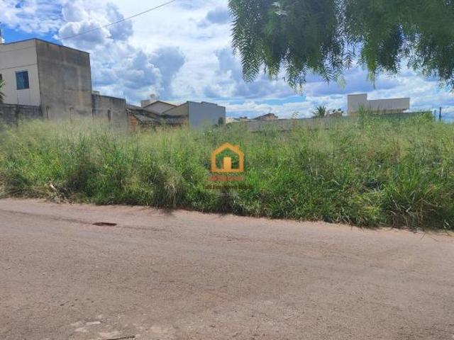 038REVENDA 2 Lotes juntos com 825 metros Setor três Marias Goiânia GO