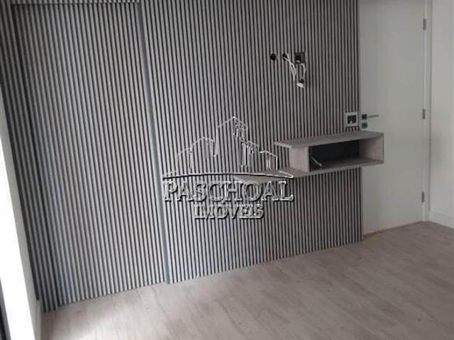 04 dormit. 03 suites 70 m do Mar Guilhermina
