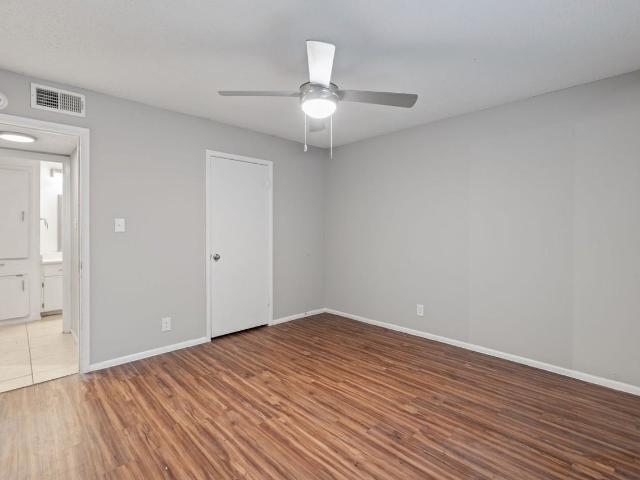 04 Flats 2 Bedroom Apartment for Rent at 1301 W Ben White Blvd, Austin, TX 78704 South Manchaca